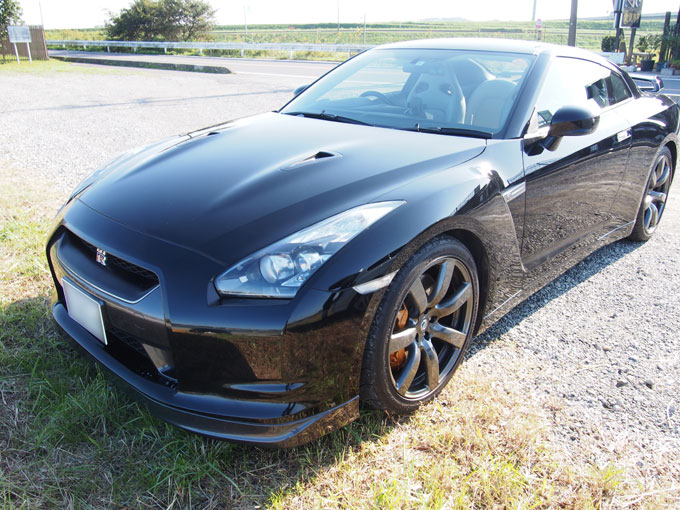 35GT-R 高速でレッドゾーンにぶち込んでうぉぉぉー！というようなことはいたしません | 35GT-R.NET 素人がGT-Rに乗るとどうなる？